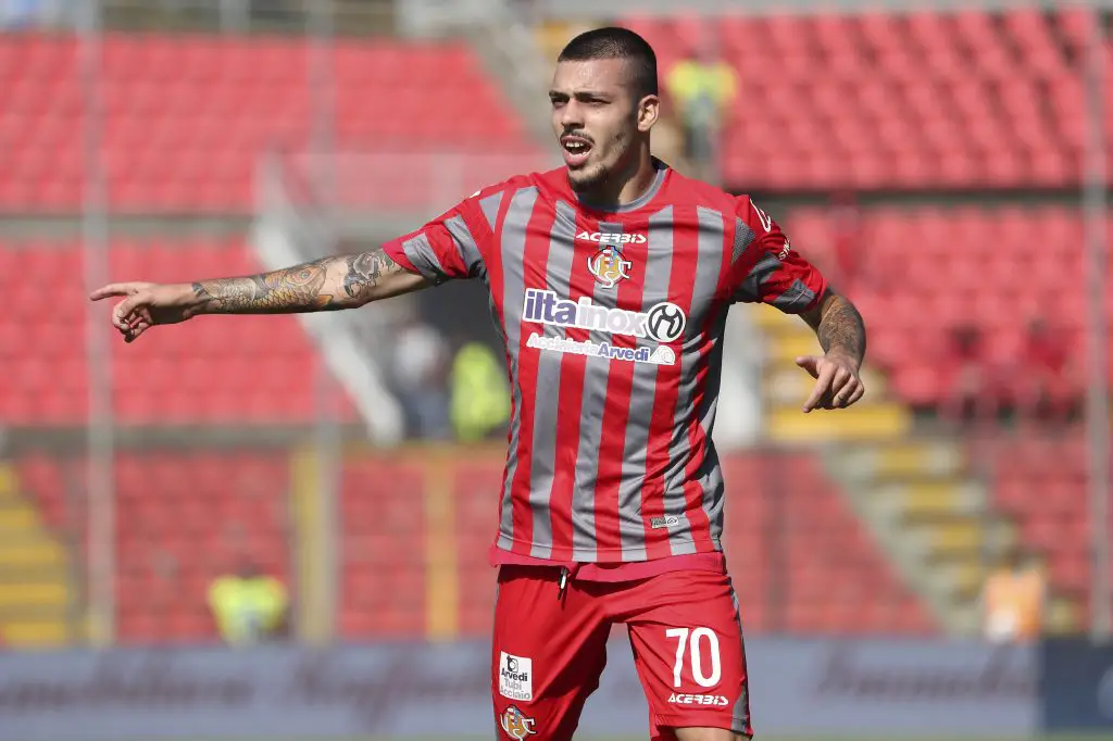"I'd like to play for Napoli," admits Cremonese star