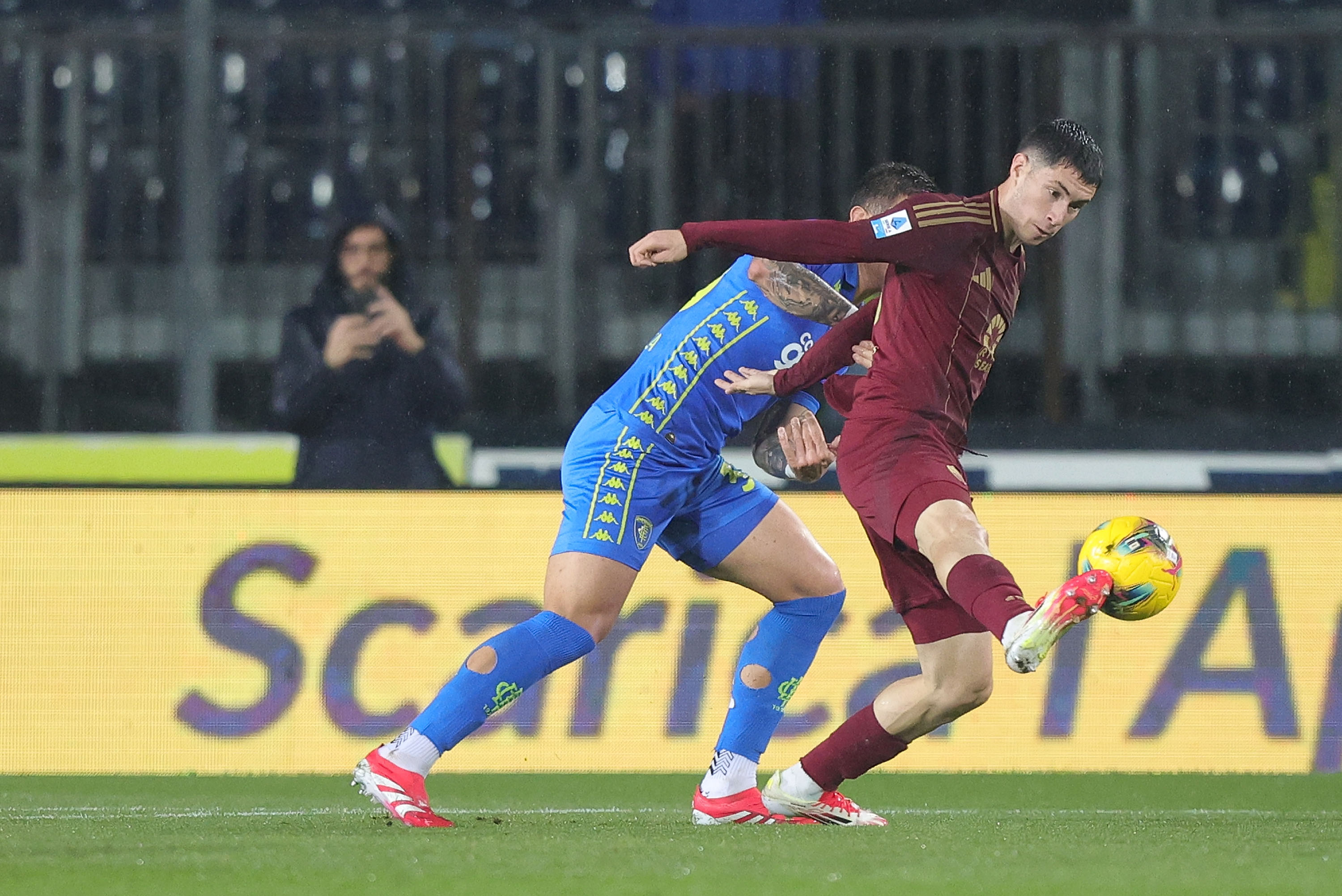 Roma's Matias Soule after impressive form: "I do what the coach asks me ...