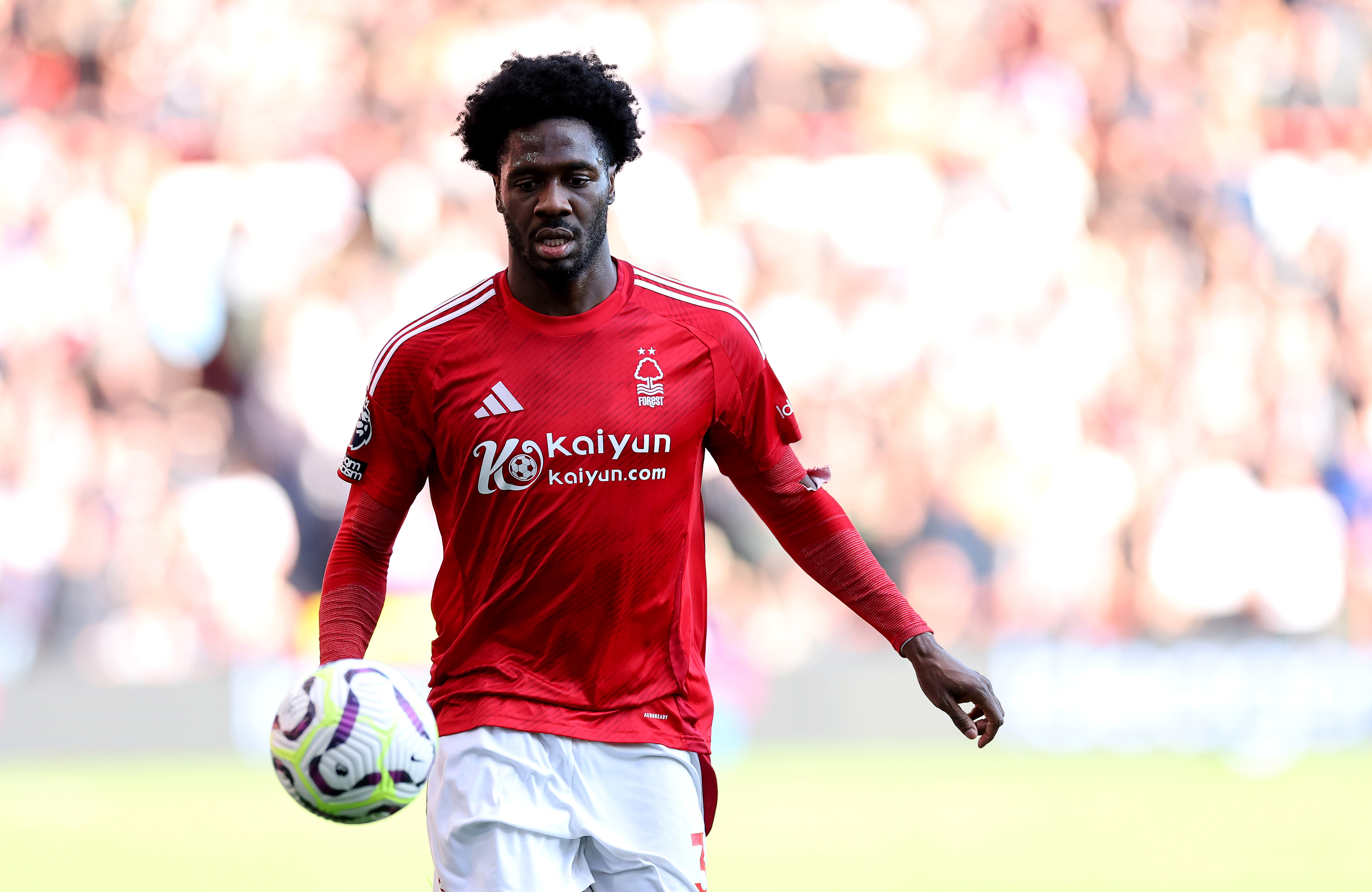 Roma interested in Nottingham Forest's Ola Aina - Get Italian Football News
